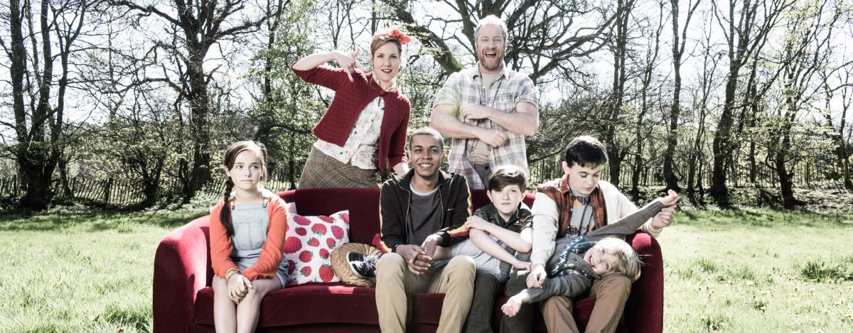 Ruby Kammer - The Secret Life of Boys - Simon & How