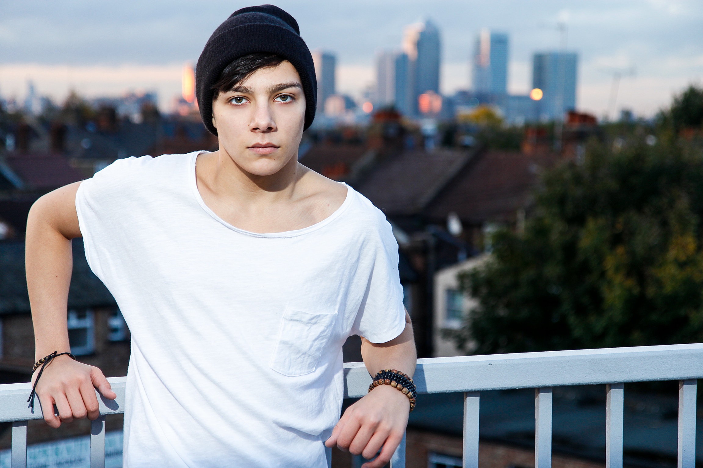 Cast Announced for Heaven On Earth - Guy Salim - Simon & How