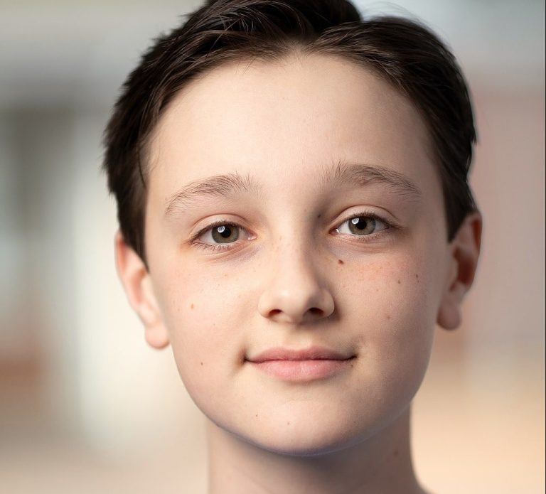 Imogen Comrie in BBC's 'The Luke McQueen Pilots' - Simon & How